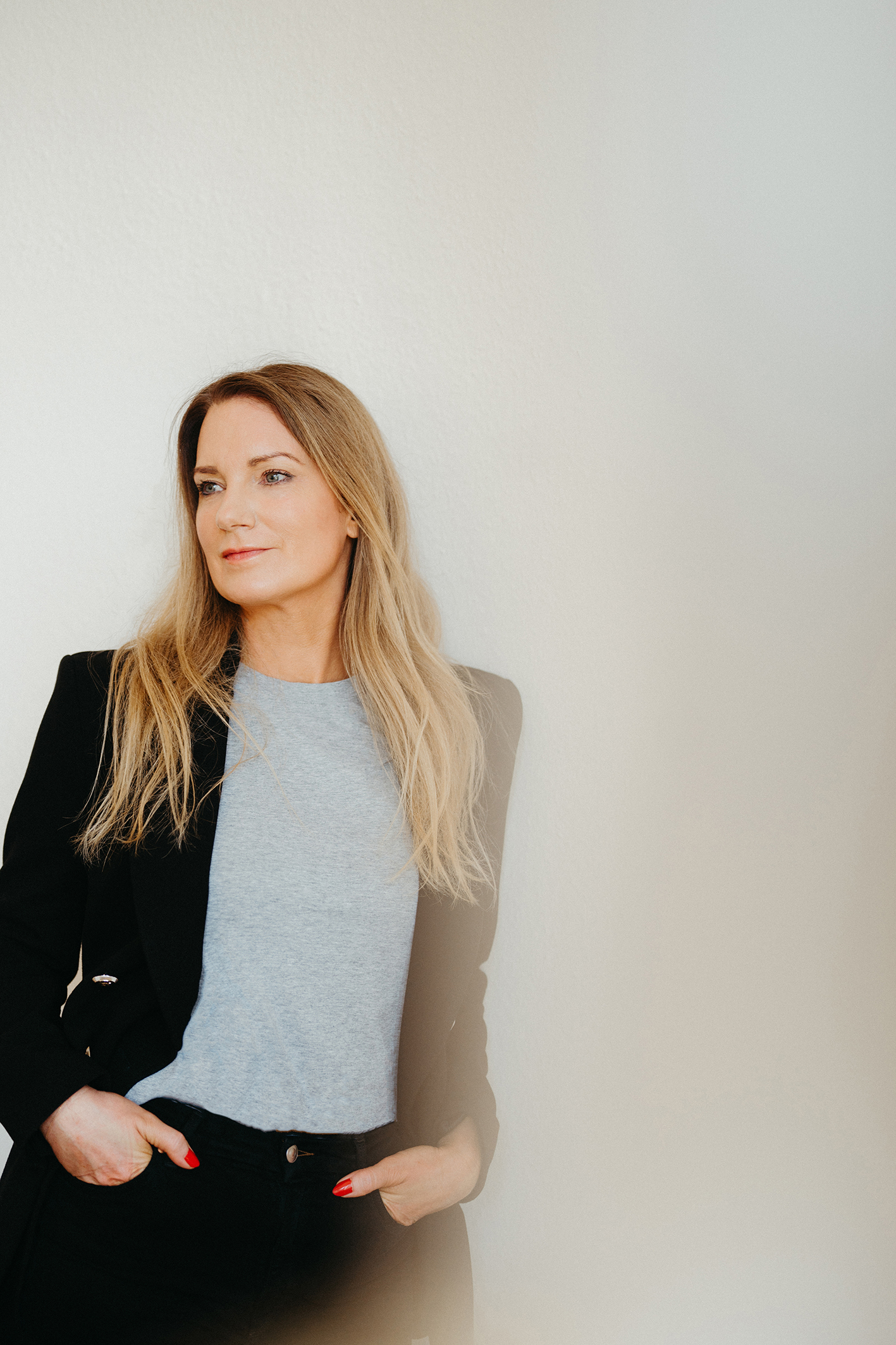 About Stefanie Schwary